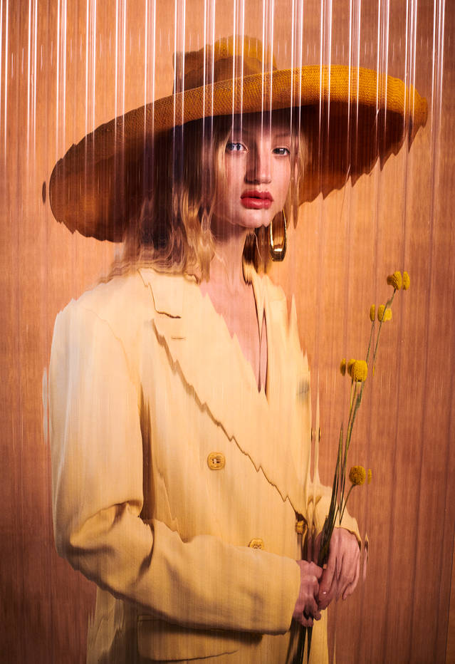Cryptic Fashion Photography by Elizaveta Porodina – Fubiz Media