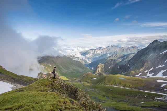 Magnificent and Sweeping Views of the Alps – Fubiz Media