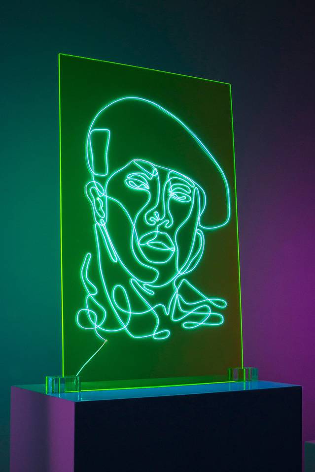Electrifying Neon Portraits of Rap Artists – Fubiz Media