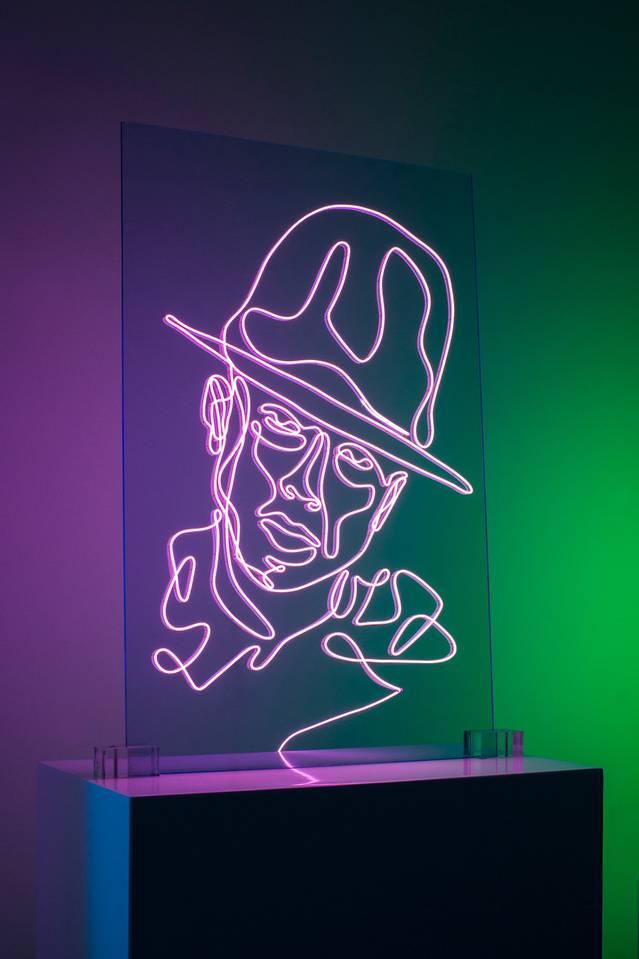 Electrifying Neon Portraits of Rap Artists – Fubiz Media
