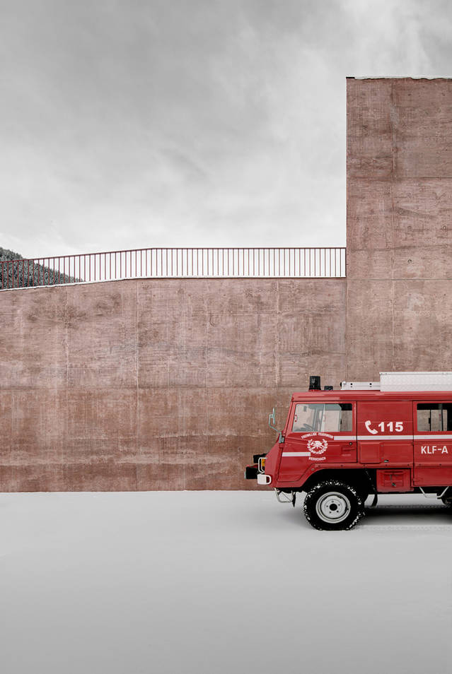 Two Monochromatic Italian Fire Stations – Fubiz Media