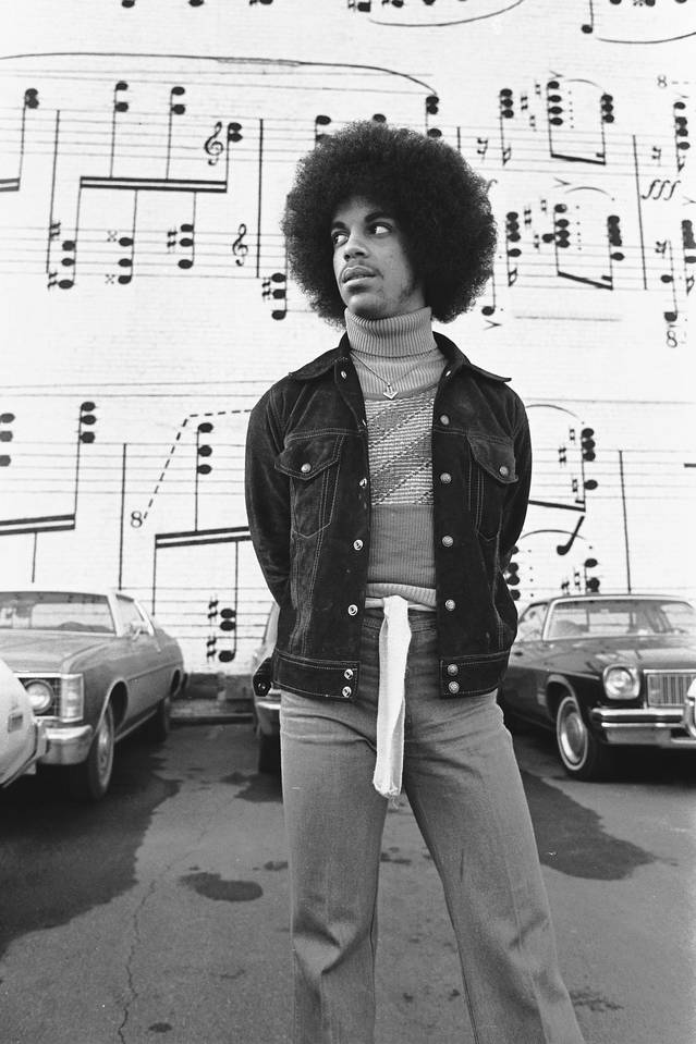 Old Unseen Pictures of a Young Prince – Fubiz Media