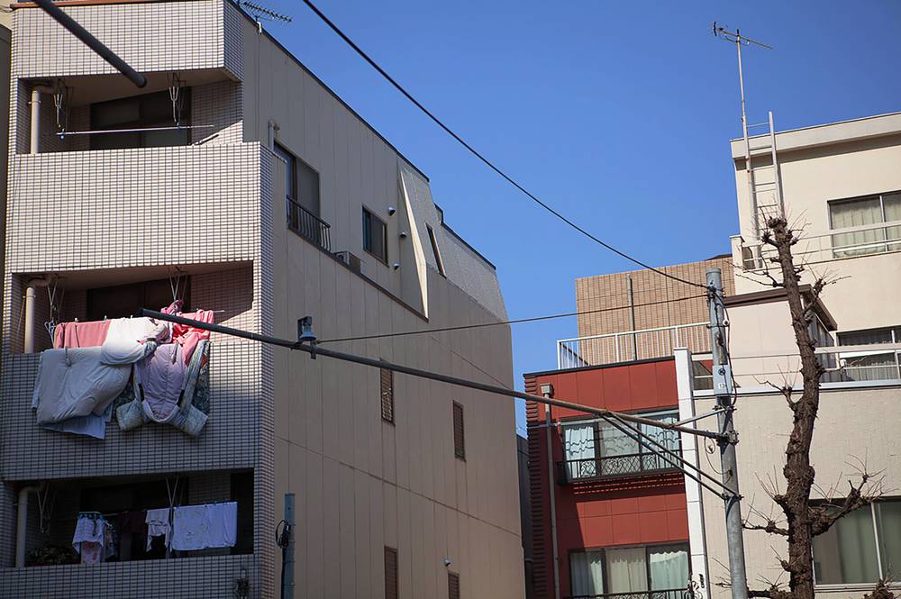 Two Striking Series make us Travel around the USA & Japan – Fubiz Media