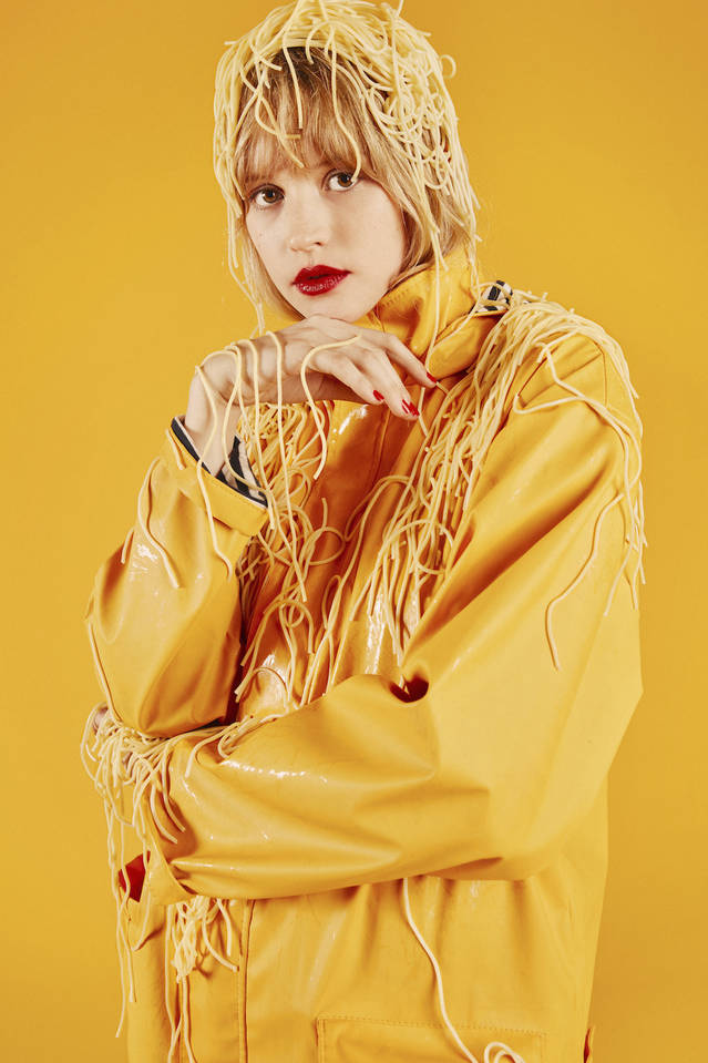 Through the Lens of Photographer Charlotte Abramow – Fubiz Media