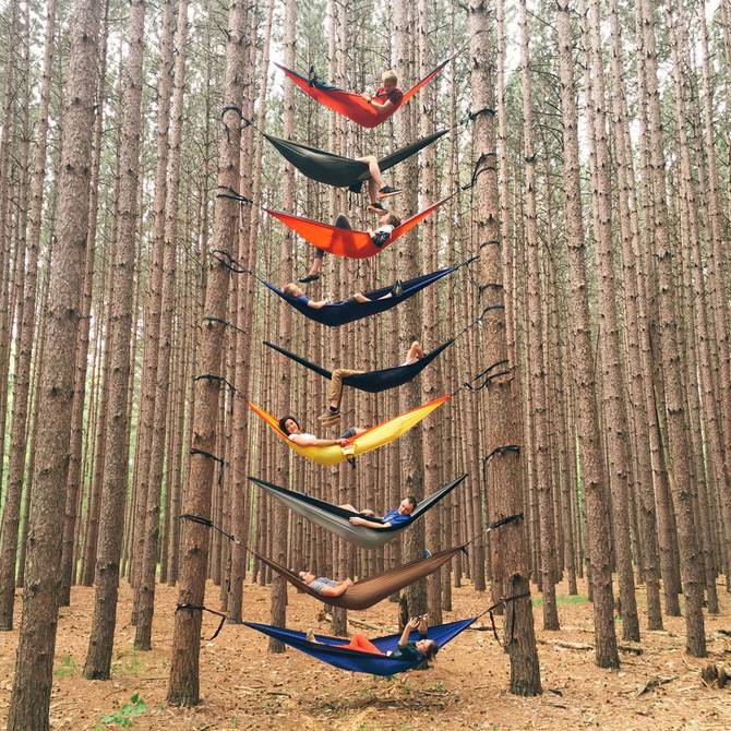 Taking Hammocks to an Extreme Level – Fubiz Media