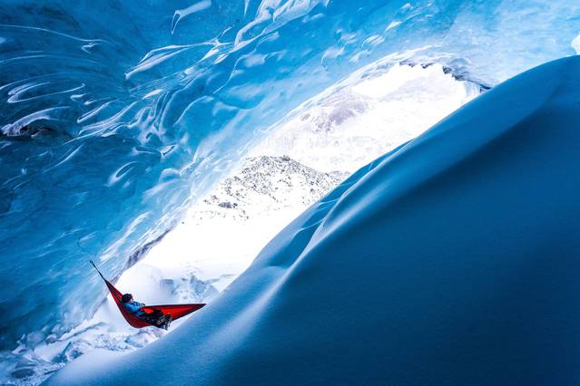 Taking Hammocks to an Extreme Level – Fubiz Media