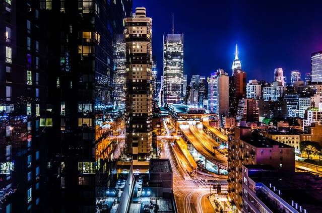 Stunning City Lights at Night Time – Fubiz Media
