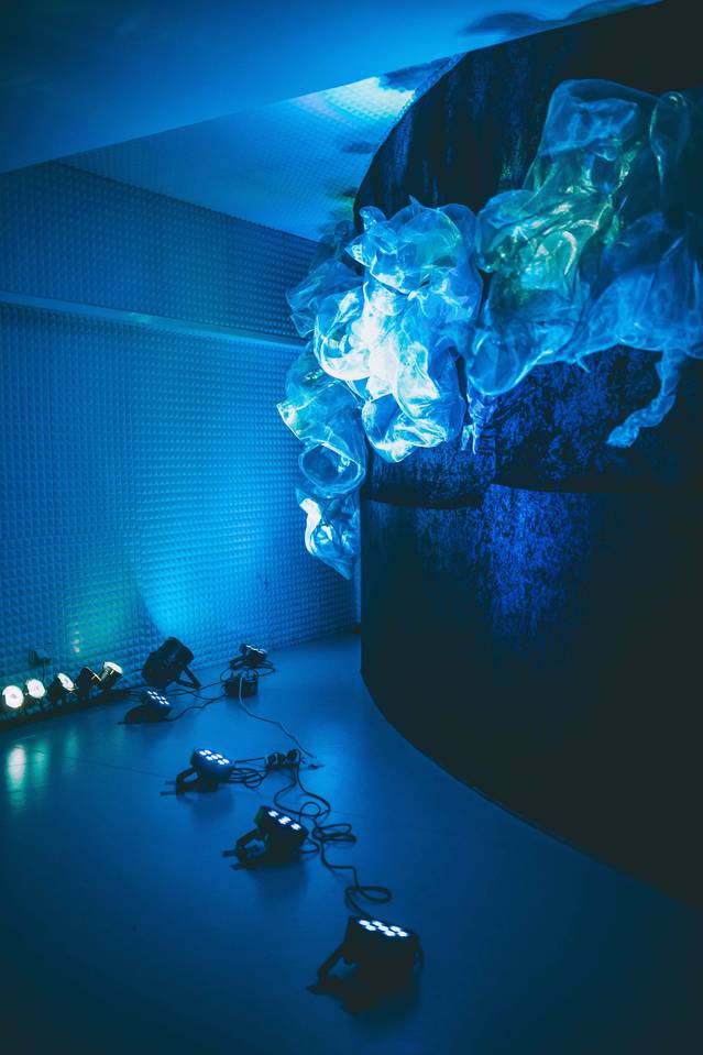 Blue Night Exhibition in Paris – Fubiz Media