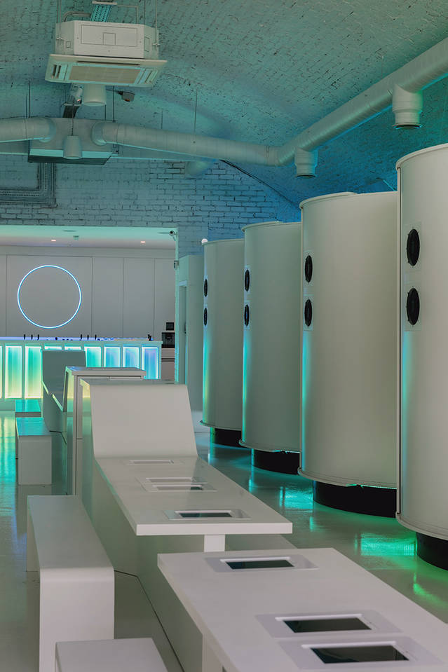 Otherworld VR Bar is Taking You to Another Dimension – Fubiz Media