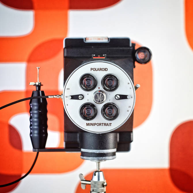 Old Cameras Capture Self Portraits – Fubiz Media