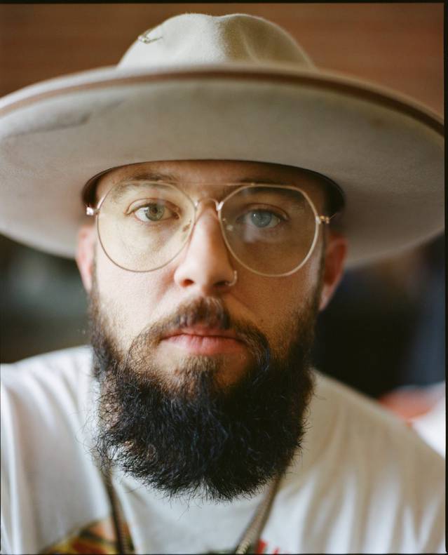 The Compelling Portraiture of Alex M. Kennedy – Fubiz Media