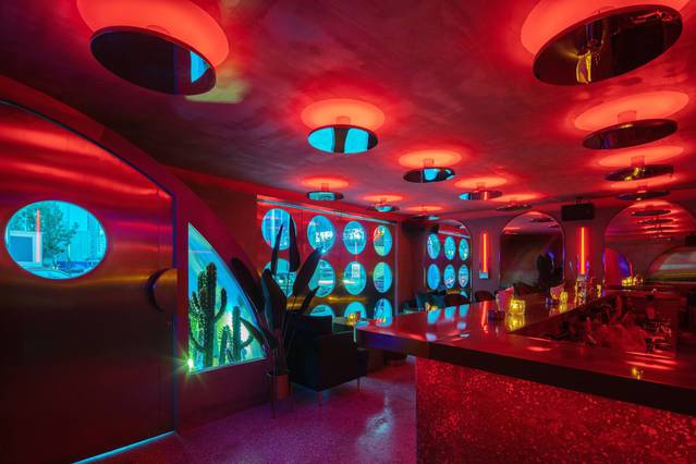 Surprising and Futuristic Club in China – Fubiz Media