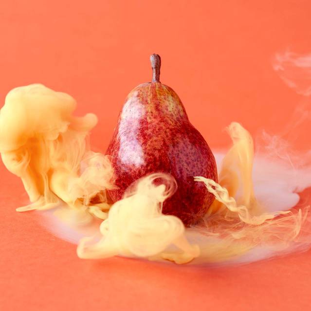 Mystical Fruits Filled with Smoke – Fubiz Media