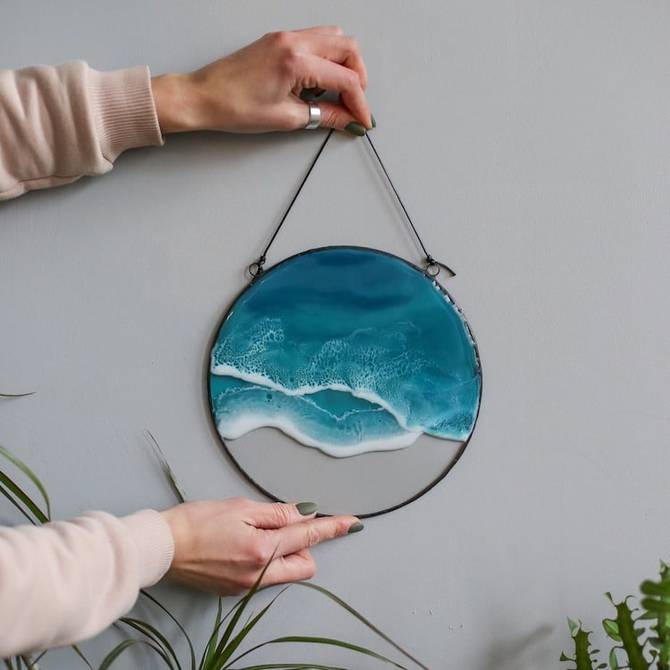 Beautiful Waves Decorations by Anna Paschenko – Fubiz Media