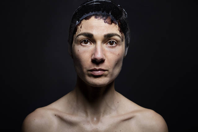 Through The Lens of Photographer Elinor Carucci – Fubiz Media