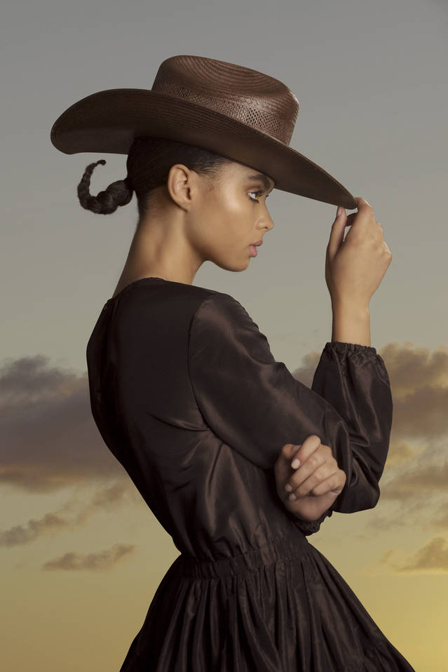 Through The Lens of Photographer Sam Cannon – Fubiz Media